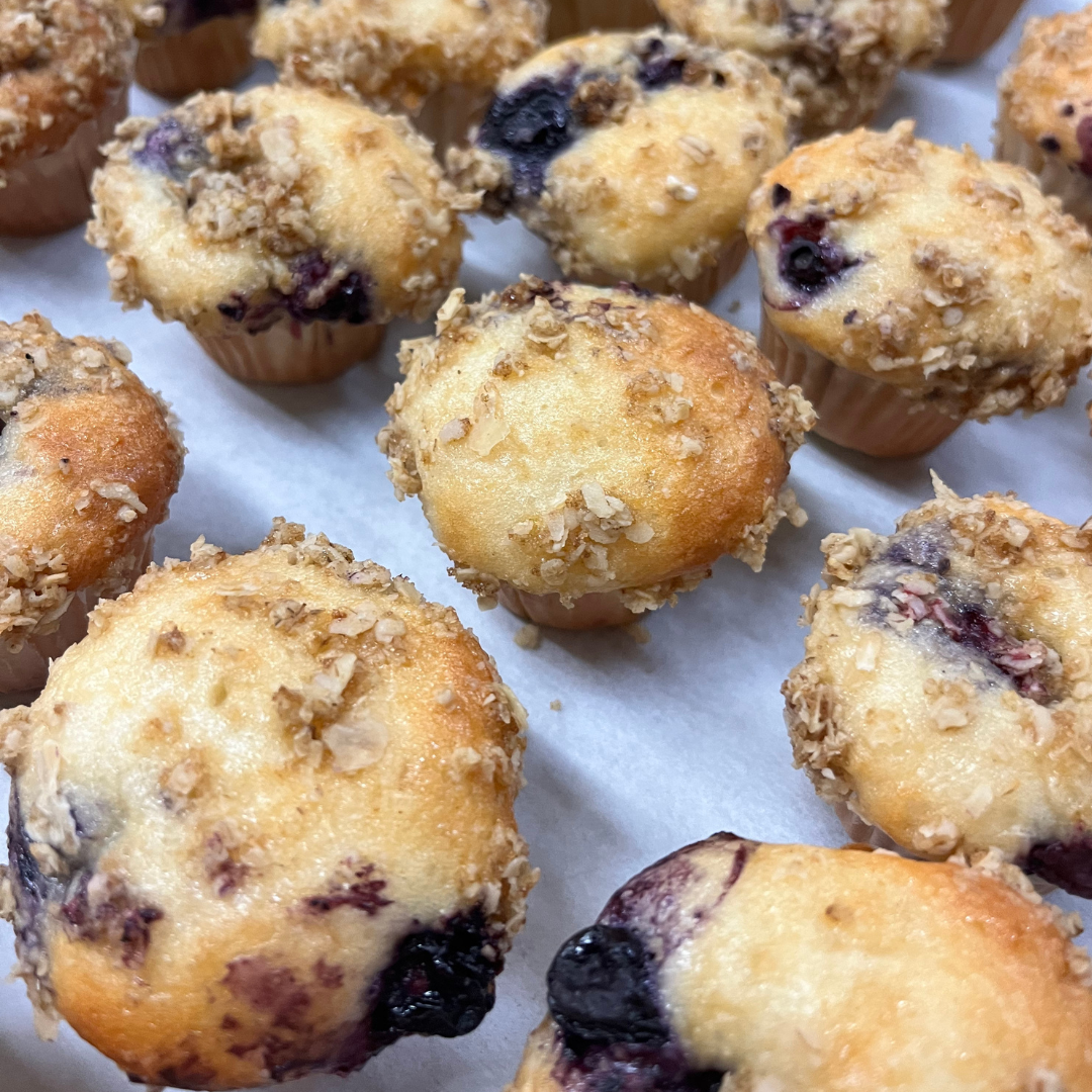 Blueberry Crumble Mini's (Edmonton Area Only) – mooscanada